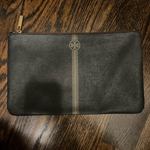 Tory Burch | Bags | Tory Burch Logo Front Zip Top Clutchcarry Case In ...